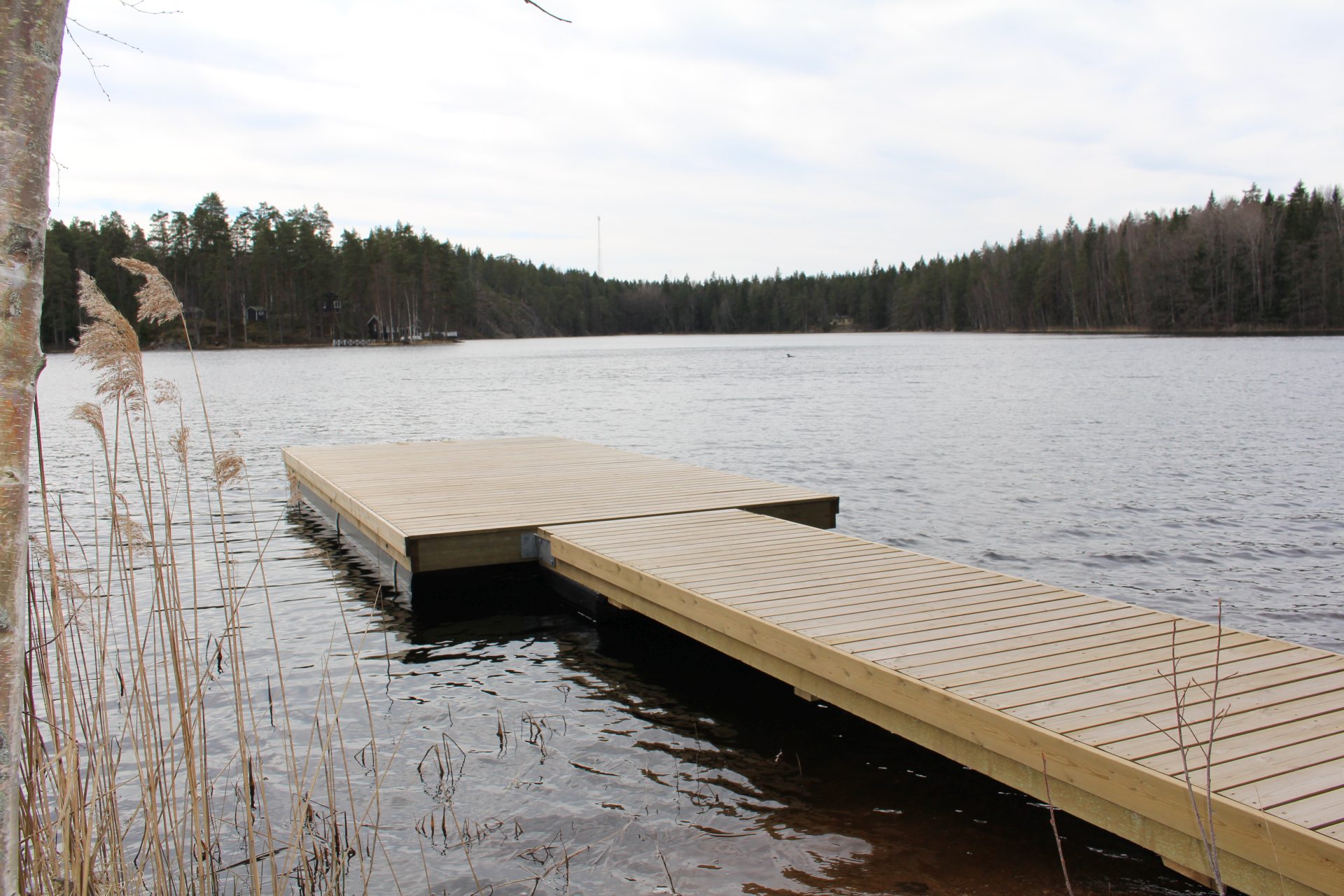 LAITURI Lip-Lap Muoviponttoonilaituri Mika Ruskea - Venepori.fi ...